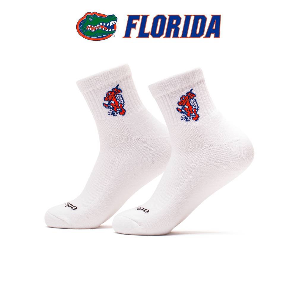 Swinging Gator - del campo golf socks | made in the USA